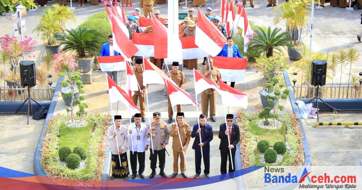 Banda Aceh Canangkan Gerakan 10 Juta Bendera - News Banda Aceh